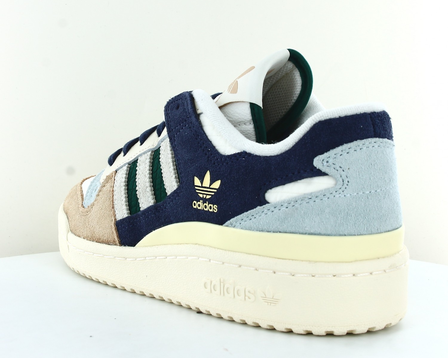 Adidas Forum 84 Low Cl Blanc Beige Bleu